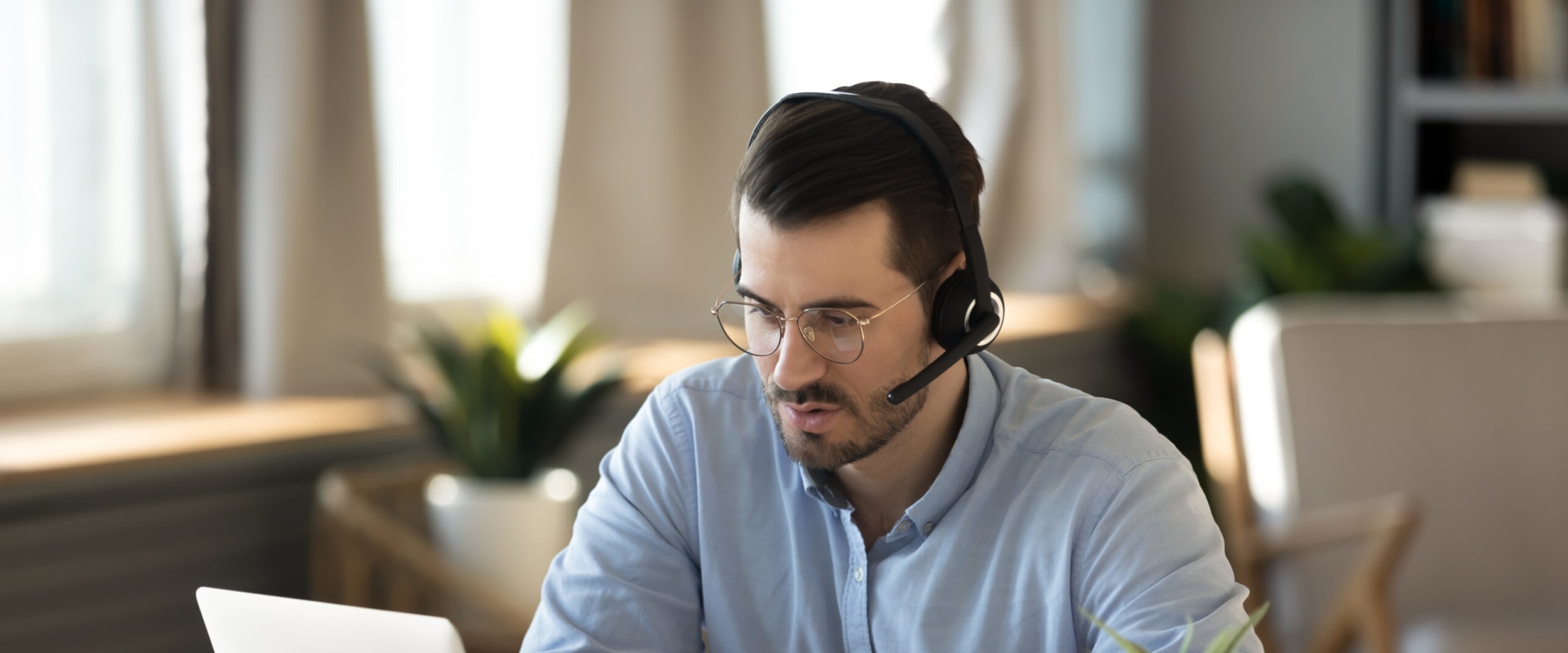 Exploring Live Webinars: What You Need to Know